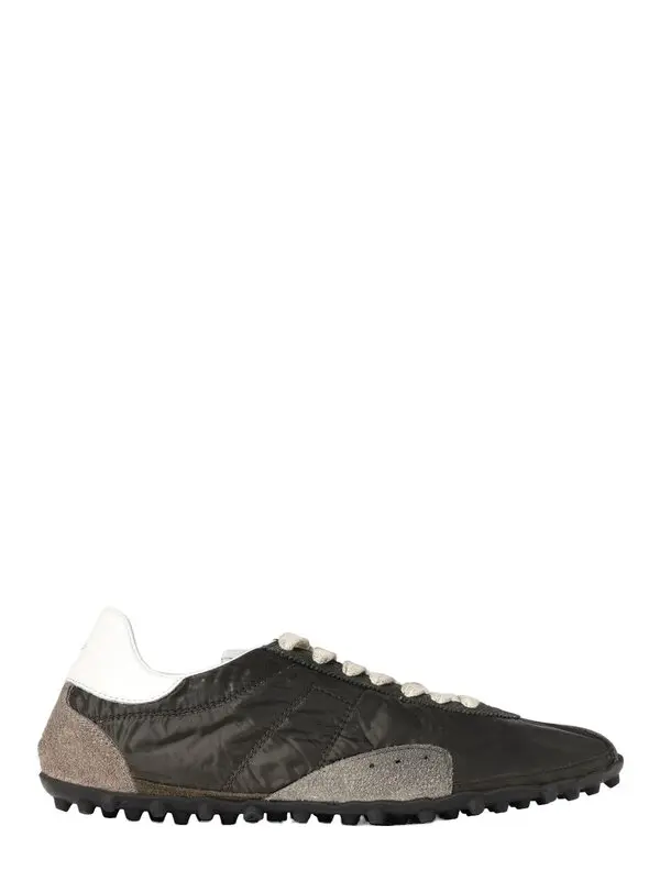 MAISON MARGIELA Low Top Sneakers - Black