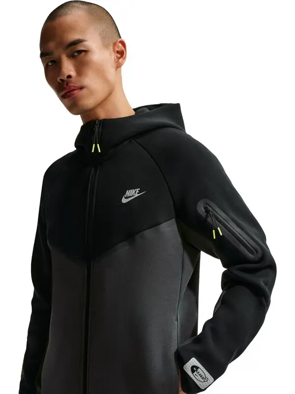 Nike Tech Fleece Full-zip Windrunner Jacket - Black