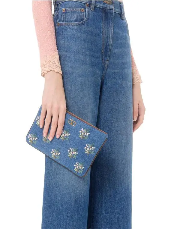 Valentino Garavani Vlogo Signature Clutch With Floral Embroidery - Denim