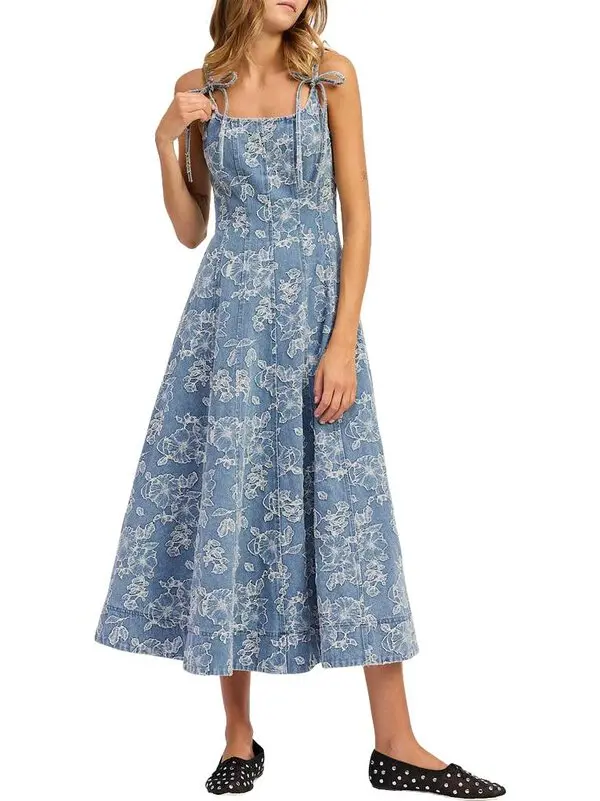 EN SAISON Opal Embroidered Floral Denim Midi Dress - Medium Wash Denim