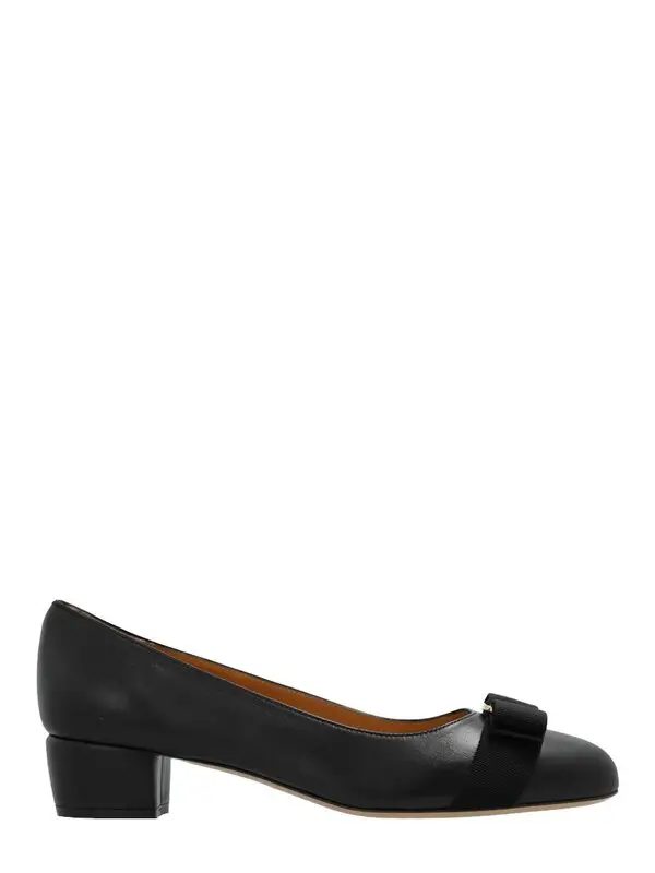 FERRAGAMO Vara Soft Bow 30cm Pumps - Black