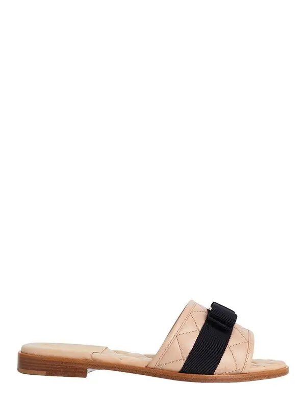 FERRAGAMO Vara Bow Quilted Slide - Cookie