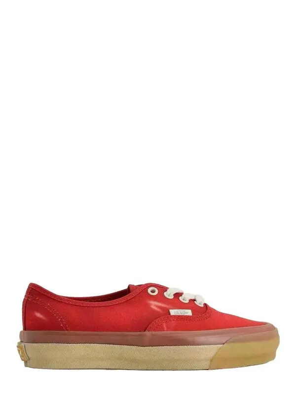 VANS Low-top Sneakers - Red