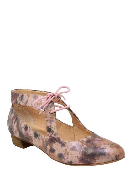 DJANGO AND JULIETTE Ewing Tie Low Heel - Rose Smudge