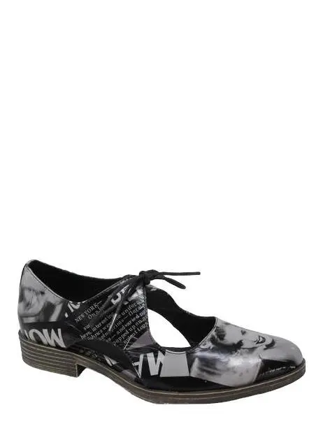 DJANGO AND JULIETTE Keeria Lace Up Flats - Newsprint-black Leather