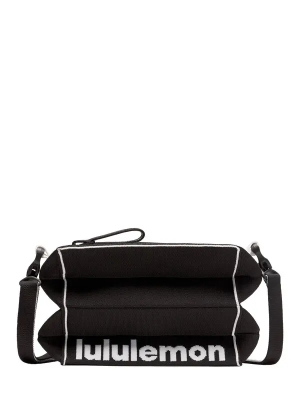Lululemon Fold It Hold It Crossbody Bag 3l - Black/white