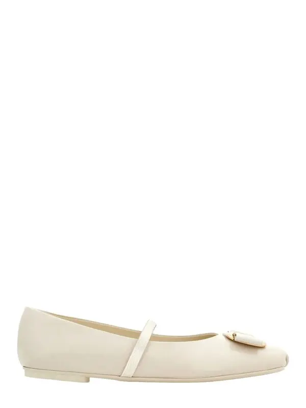 FERRAGAMO Ballerina New Vara Plate - White
