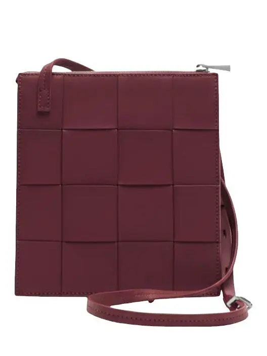 Écotorie Polly Woven Leather Crossbody Bag - Wine