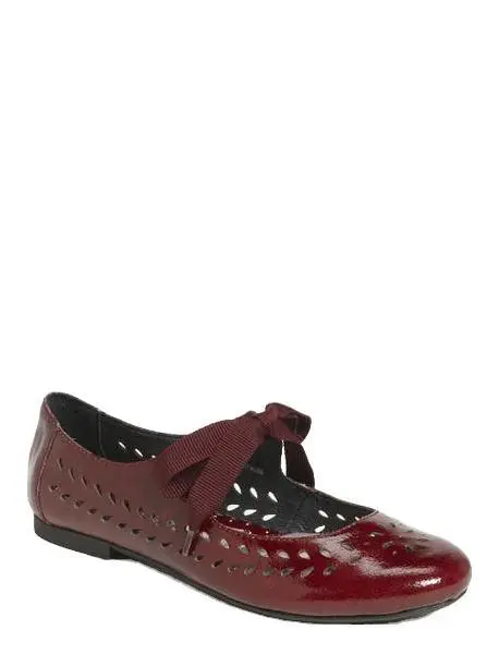 BØRN Jerrica Flat - Burgundy Patent