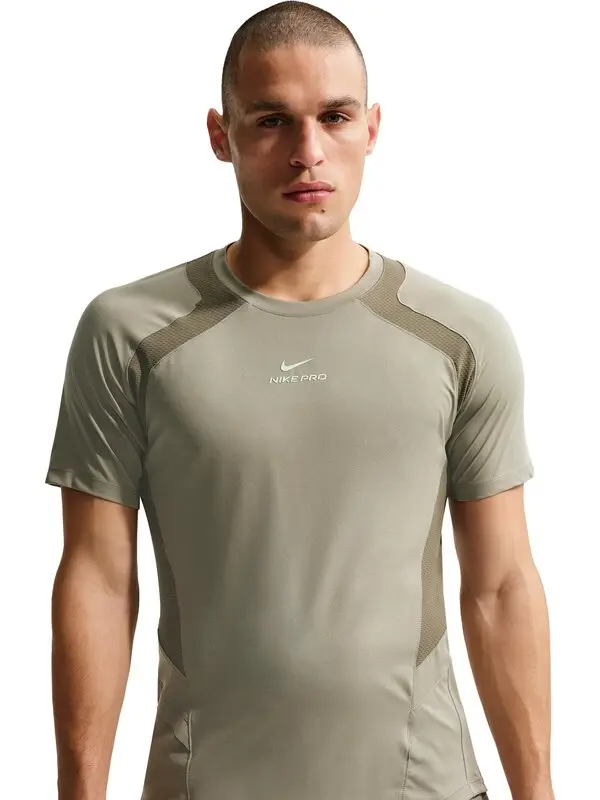 Nike Pro Training Dri-fit Adv Short-sleeve Top - Green