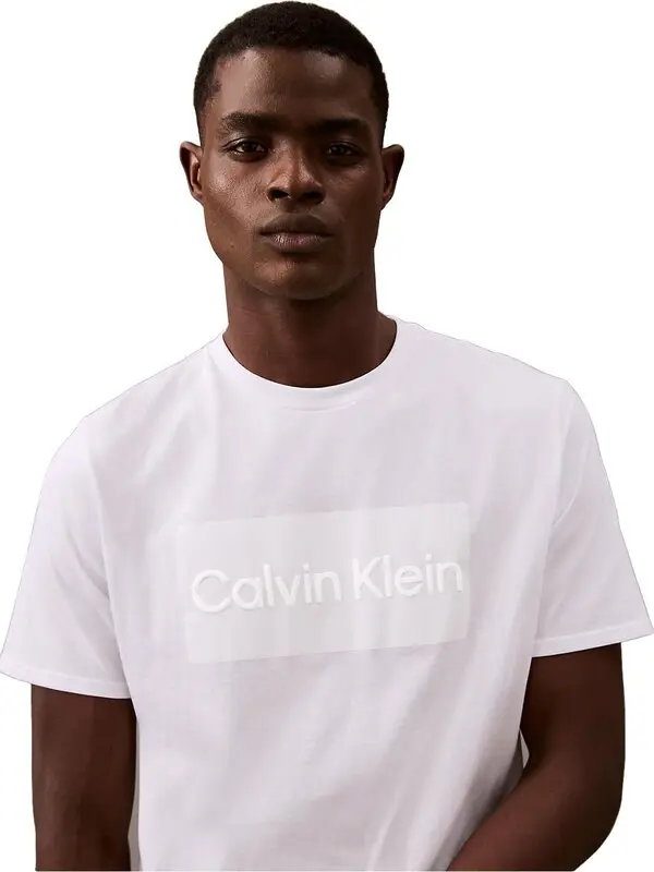Calvin Klein Box Logo Graphic Classic Crewneck T-shirt - Brilliant White