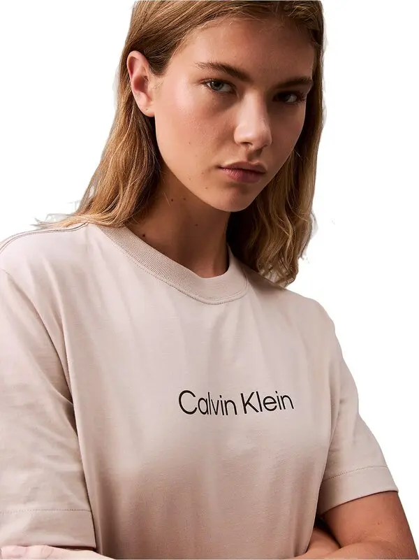 Calvin Klein Standard Logo Boxy Fit Crewneck T-shirt - Morn