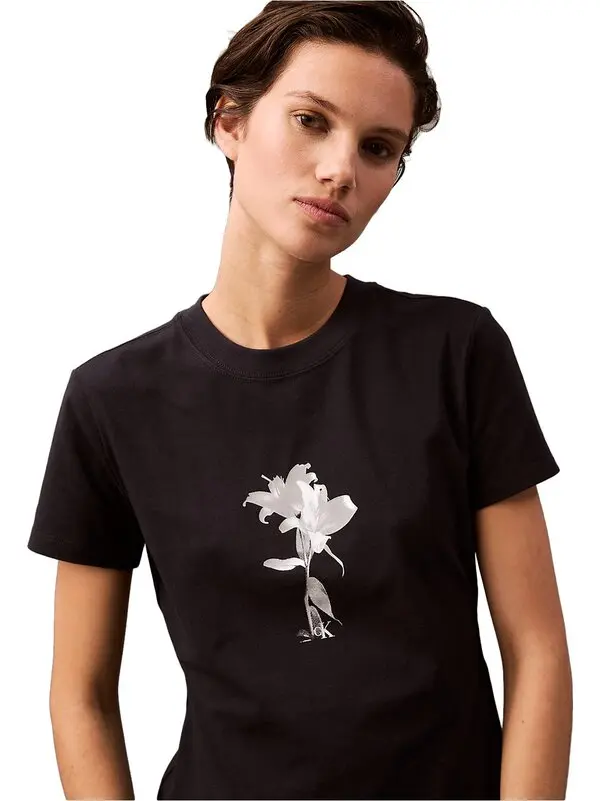 Calvin Klein Floral Graphic Slim Fit T-shirt - Vulcan