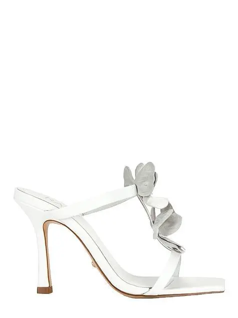 Raye Solana Sandal - White