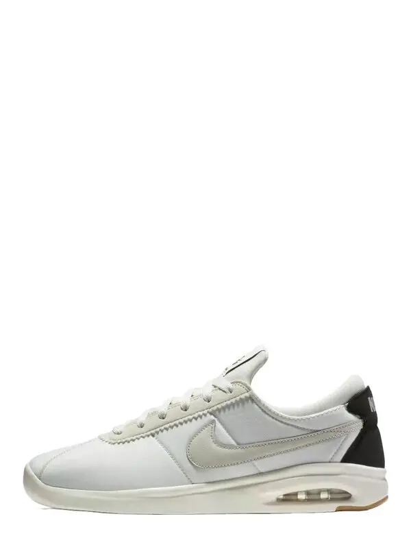 Nike Sb Air Max Bruin Vpr Sneakers - White