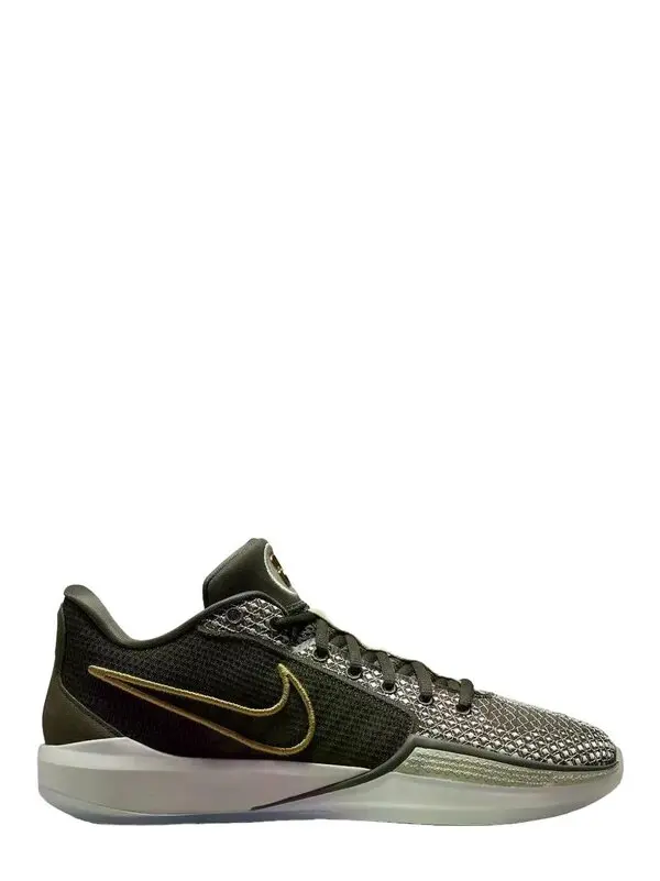 Nike Sabrina 1 Metallic Logo Sneakers - Green