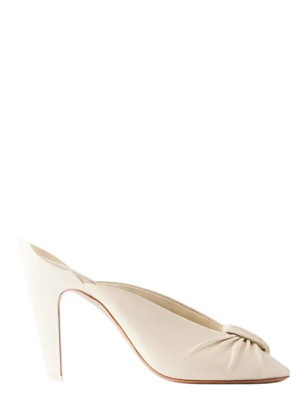 Chloé Suzie Leather Pumps - White