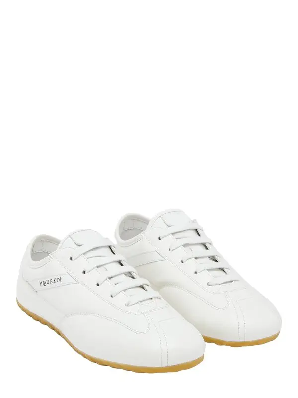 Alexander McQueen Boxe Sneakers - White/white