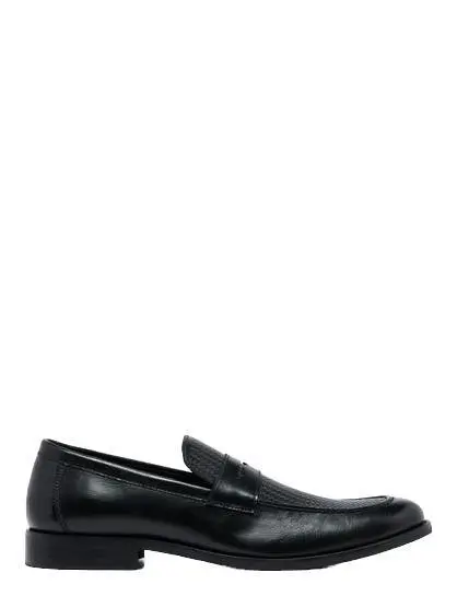 UNCUT Clarke Round Toe Penny Loafer - Black Pu