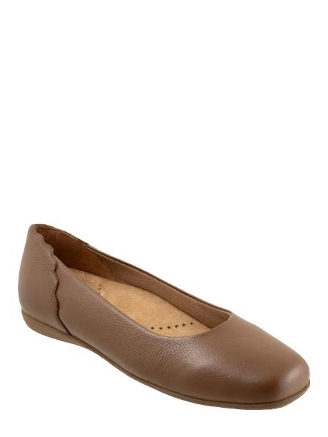 Trotters Leather Flat - Luggage