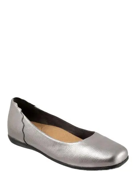 Trotters Leather Flat - Pewter