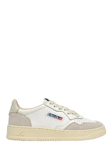 AUTRY Medalist Low Top Sneakers - Leat/suede Wht/pelic