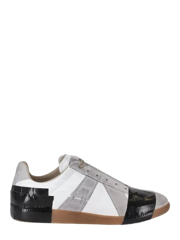 MAISON MARGIELA Low Top Sneakers - Off White/black