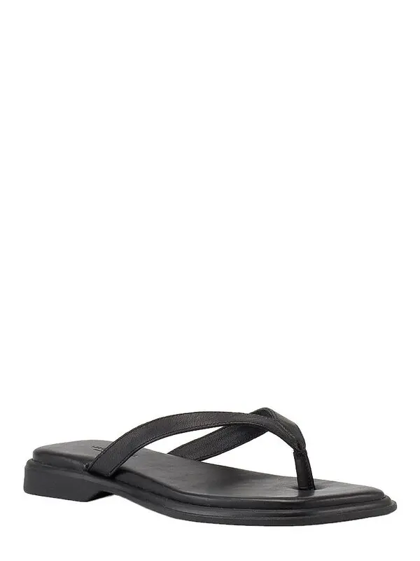 VAGABOND SHOEMAKERS Izzy Leather Thong Sandals - Black
