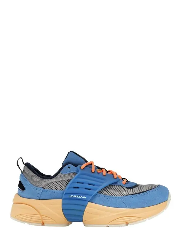 JORDAN Trunner O/s Spin Sneakers - Blue Beyond/atomic Orange