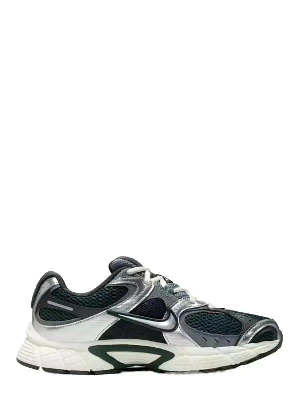 Nike V5 Rnr Sneakers - Green