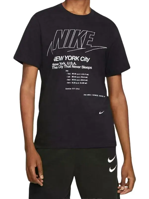 Nike Graphic T-shirt - Black