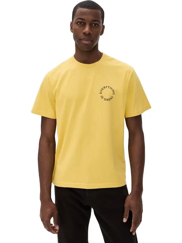 FAR AFIELD Everything Is Great T-shirt - Yellow