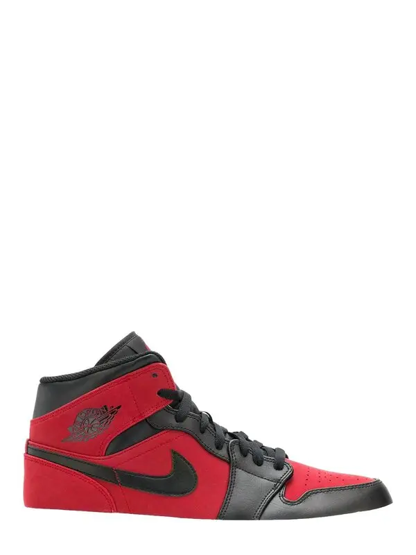 Nike Logo Lace-up Sneakers - Red