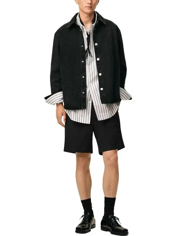 Ami Elasticated Waist Shorts With Embossed Detail - Black