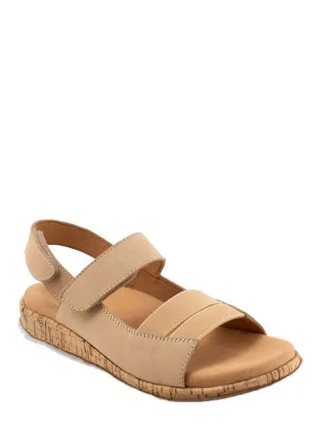 Trotters Gemini Slingback Wedge Sandal - Beige Nubuck