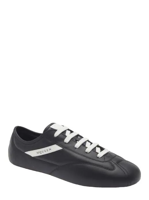 Alexander McQueen Boxe Low Top Sneaker - Black