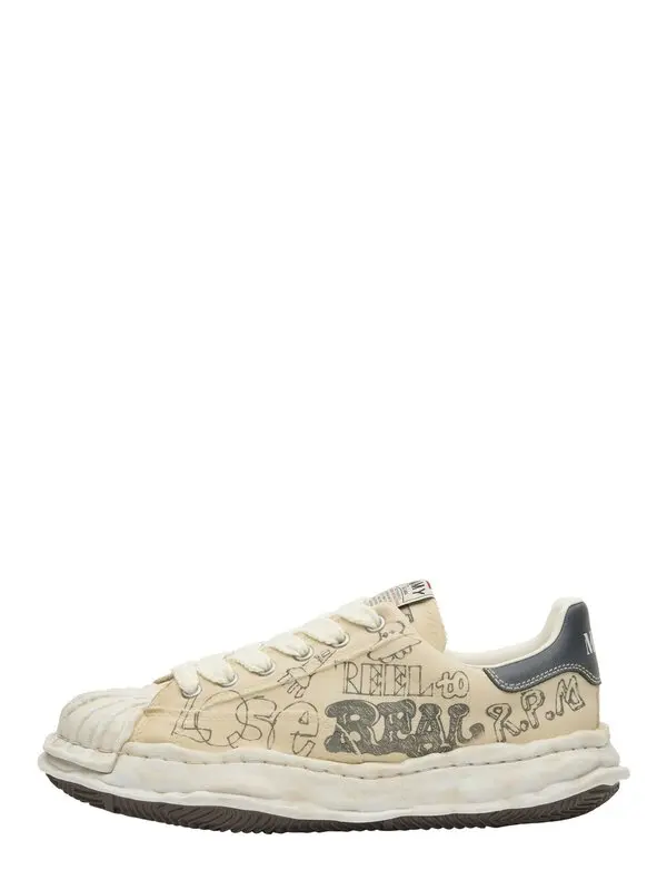 Mihara Yasuhiro Blakey Graffiti Print Sneakers - White