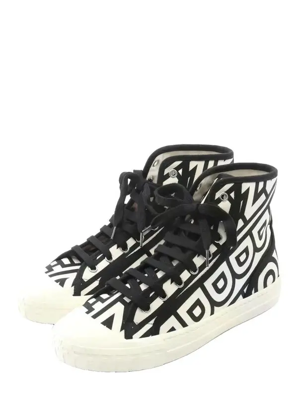 Fendi X Marc Jacobs Domino Lace-up Sneakers - White