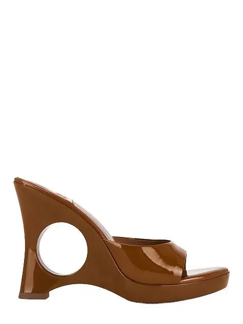 Jeffrey Campbell Stay Cool Sandal - Tan Patent