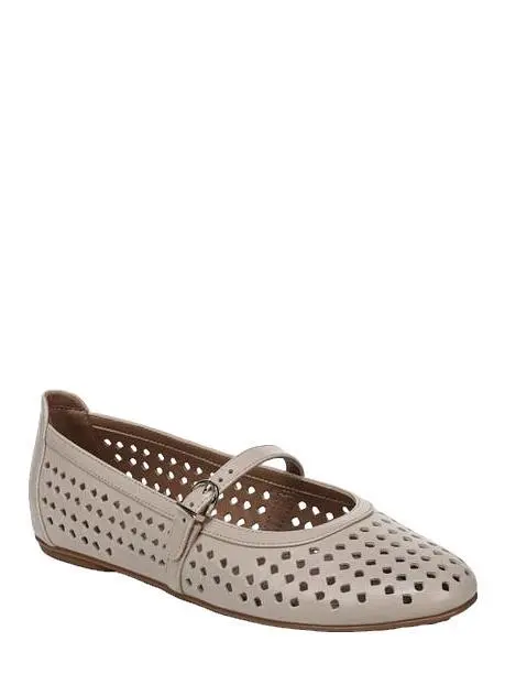Naturalizer Aria Perforated Mary Jane Flat - Ivory Mist