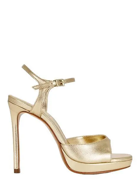 Schutz Scarlett Platform Sandal - Platinum
