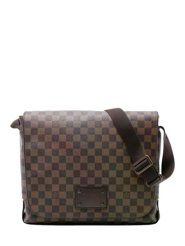 LOUIS VUITTON Damier Ebene Brooklyn Mm Crossbody Bag - Brown