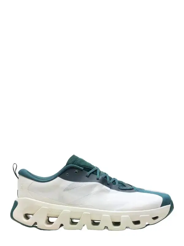On K-tech 1 Kith Tofu Sea Moss Sneakers - White