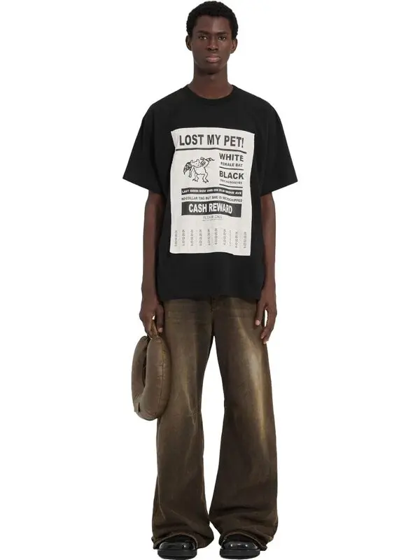 MAISON MARGIELA Lost Pet Graphic T-shirt - Black