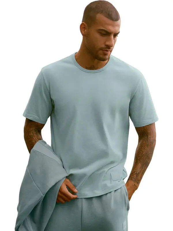 Alo Yoga Essential Short Sleeve Street T-shirt - Desert Sage