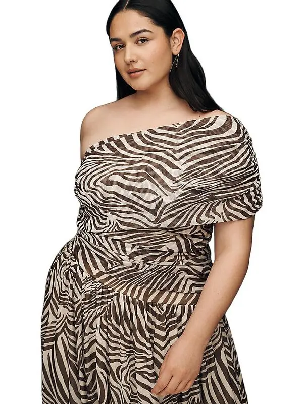 CURAAE Arabelle Plus One-shoulder Maxi Dress - Chocolate