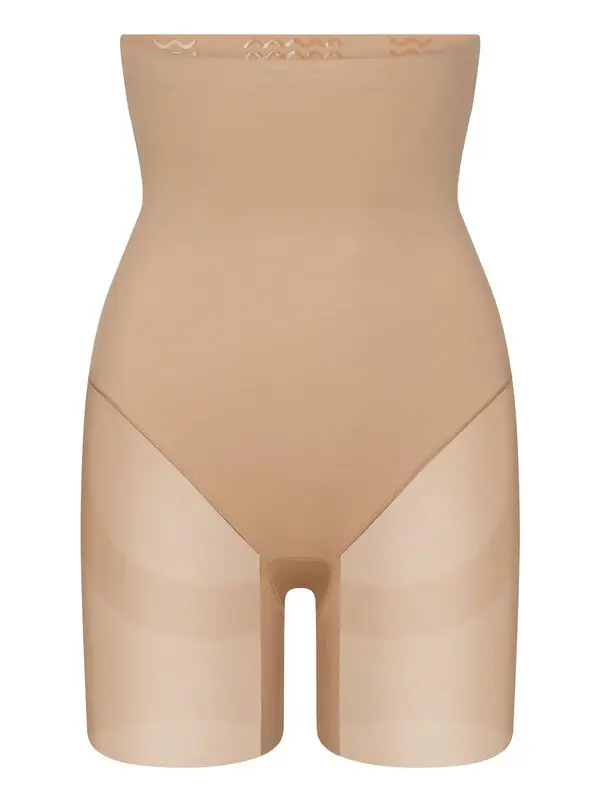 SKIMS Core Sculpt High Waisted Mid Thigh Short - Clay