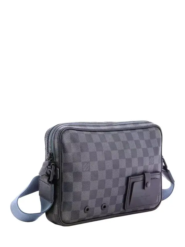 LOUIS VUITTON Alpha Messenger Bag Damier Graphite - Black