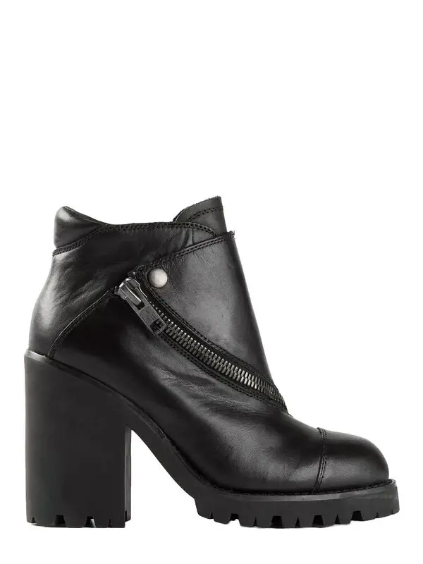 Ash Podium Boots - Black