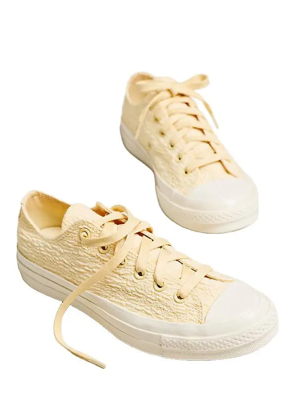 CONVERSE Chuck 70 Tonal Texture Low-top Sneakers - Yellow